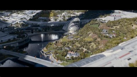 Directors Sf Movie Elysium Trailer Of The 9th District Release