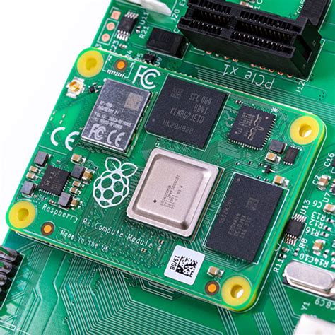 Raspberry Pi Compute Module 4 Cm4 Wi Fi 4ГБ Ram 32ГБ Emmc Cm4104032 купить по цене 5362