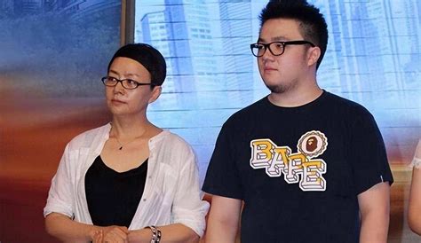 梁欢个人资料简介（英达二婚妻子梁欢，出身名门才华横溢） 说明书网