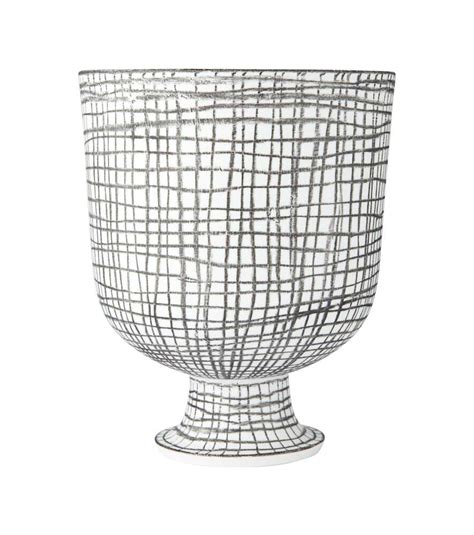 Cassina Post Scriptum Vase By Formafantasma Editorialist