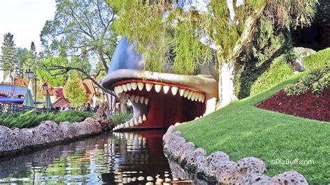 Monstro Disneyland Davelandblog Monstro Is Born
