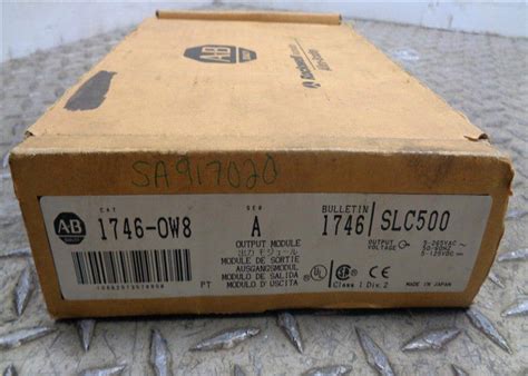 1746 Ow8 Allen Bradley 8 Point Digital Output Module New In Box Original