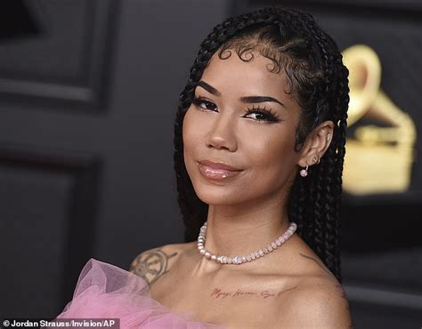 Grammys 2021 Jhene Aiko Wears Pink Tulle Gown At 63rd Awards On Red