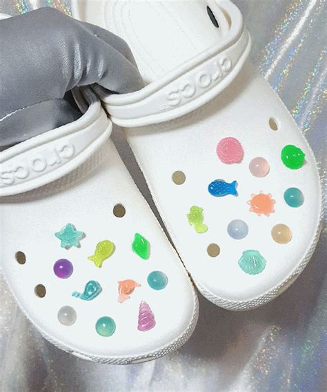 무배 20pcs키링 야광 밤바다 친구들 지비츠 세트 형광 반구 물고기 고래 조개 소라 헤마 해마 불가사리 홀로그램 영롱이 여행 휴가 바캉스