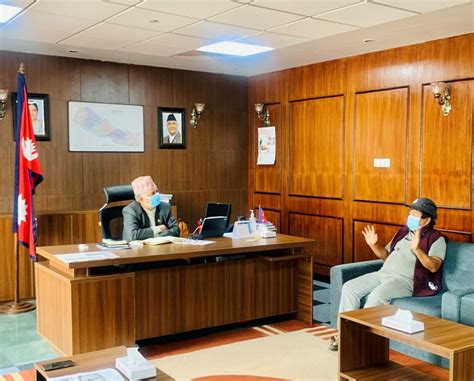 कोभिडविरुद्धको लडाइँ सफल बनाउन सबैको भूमिका आवश्यक छः उपप्रम पोखरेल