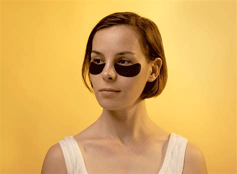 Shade Erase Under Eye Patches The Ayurveda Experience