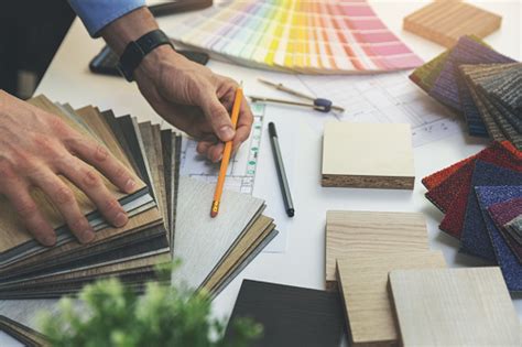디자이너는 홈 인테리어 디자인 프로젝트에 대한 샘플에서 바닥및 가구 재료를 선택 바닥재에 대한 스톡 사진 및 기타 이미지 바닥재 사진 이미지 가구 Istock