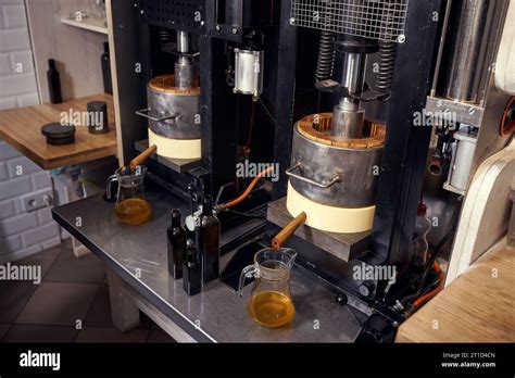 Local Small Seed Oil Production Fresh Extra Virgin Linseed Oil