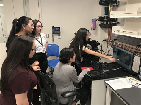 Q Next On Linkedin Quantum Quantum Qubit Quantumquintet Quantummaterials