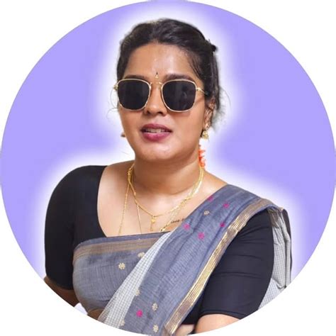 ⓂⒾⓃⓃⒾⒺ ⓀⓊⓉⓉⓎ Minniekutty • Threads Say More