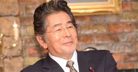 俳優・古谷一行さん78歳で死去 金田一耕助役などで活躍｜シネマトゥデイ