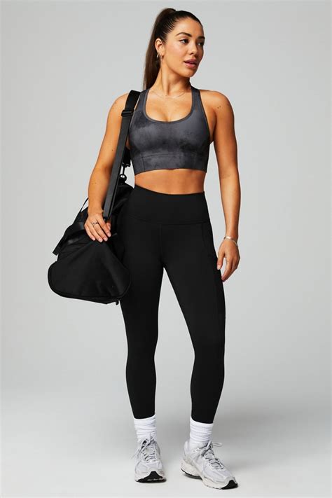 Womens Gym And Workout Clothes Activewear Outfits Fabletics Canada
