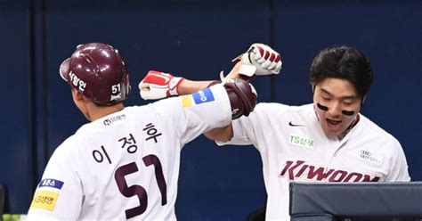 포토 이정후 박병호 형님 저도 홈런 날렸어요