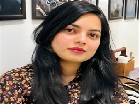 Ayushi Singh Uppsc