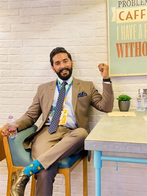 shehnoor ahmed imran على linkedin contentstrategy linkedin instagram