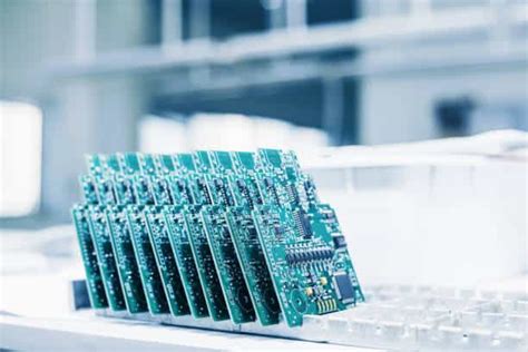 Custom PCB Manufacturing In China JHYPCB