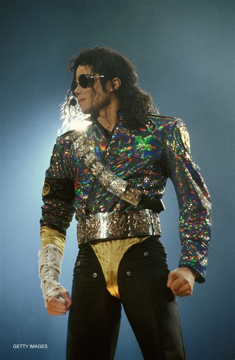 Michael Jackson Ships 1 000 Yards Of Fabric To Europe For Dangerous World Tour Costumes