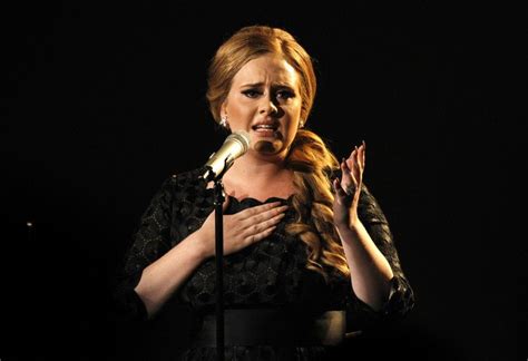 Adele And Other Singers With Throat Problems Photos Ibtimes