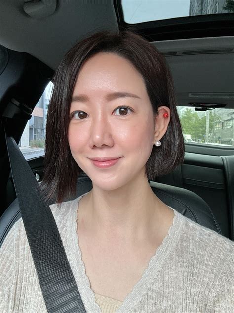 화장품업을 한지는 8년차 내 브랜드 말구 남의 브랜드팔면서 팽당하기 일쑤 좀 판다싶으면 본사운영체재랍시고 공급안해주고