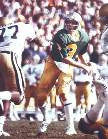 Notre Dame University Football Autographed Joe Montana College Photo