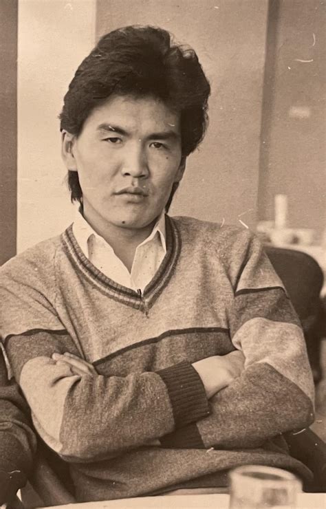 И Одончимэг Хайртай охин дотны найз нөхөд чинь чамайг минь хүндэтгэлтэй үдлээ · Dorgio Mn