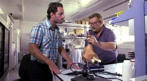 Guidein Tube Is A Self Guided Intubation Robot Ubergizmo