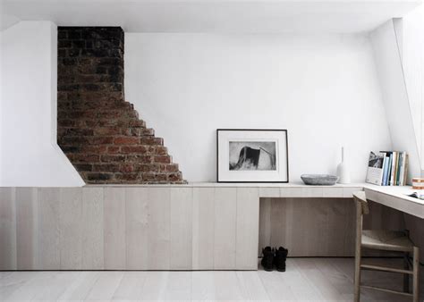 Mclaren Excell Adds A Concrete Extension To A Victorian Home