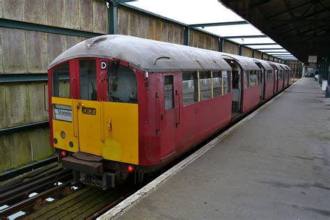 British Diesels And Electrics Class 483