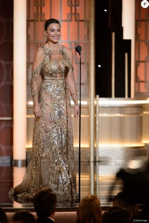 Golden Globes Sofia Vergara Makes A Huge Blunder And Catches Up With
