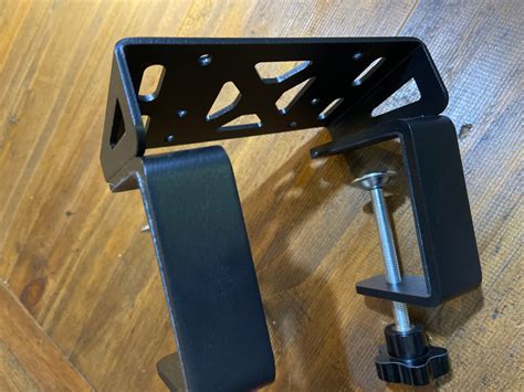 Moza R3 Racing Wheel And Pedals Review Ign