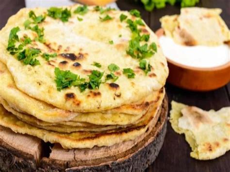 Akki Ki Roti Kaise Banate Hai How To Make Akki Roti Recipe In Hindi