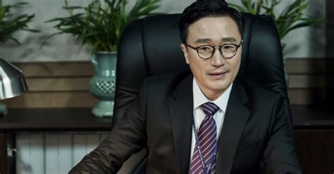 비밀의 숲 박성근 에이스팩토리와 전속계약 이준혁·유재명 한솥밥[공식]