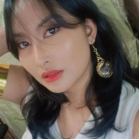 Mai Mai Maiiam Threads Say More