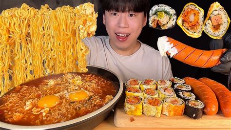 Sub 분식 조합 라면 And 김밥 And 소세지 먹방 Asmr 계란 넣어 매콤고소한 신라면 더 레드 스쿨푸드의 계란말이 스팸김밥 두툼하고 육즙 가득한 뽀드득 후랑크 소세지