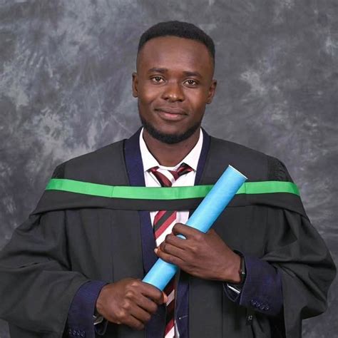 Iamluc N Luc N7 • Threads Say More