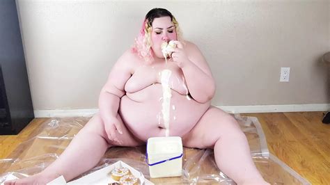 Fat Girl Eats Dozen Donuts And Ice Cream Gallon Amateur Porn Feat