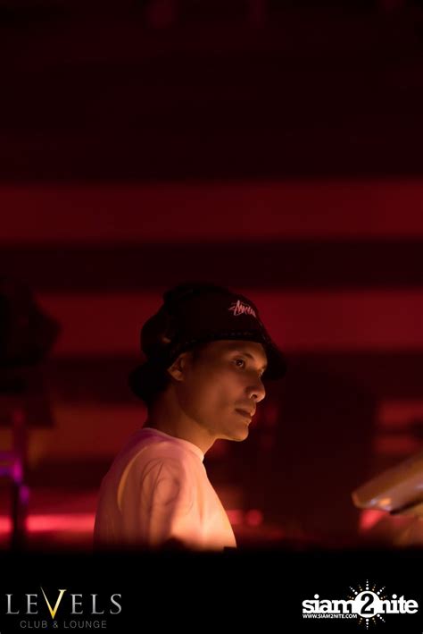 Sex On The Beach At Levels Club Sukhumvit 11 Siam2nite