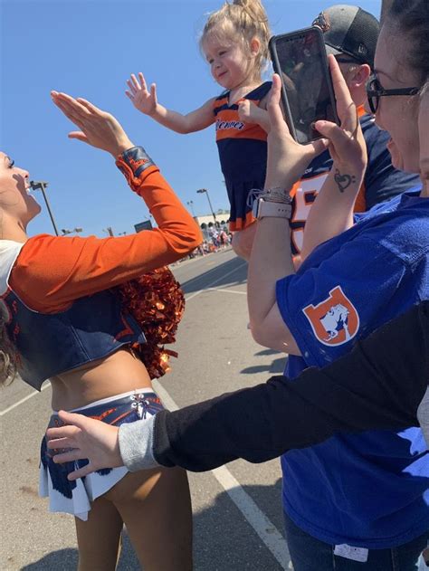 Pin By Terry Taylor On Broncos Cheerleaders Broncos Cheerleaders