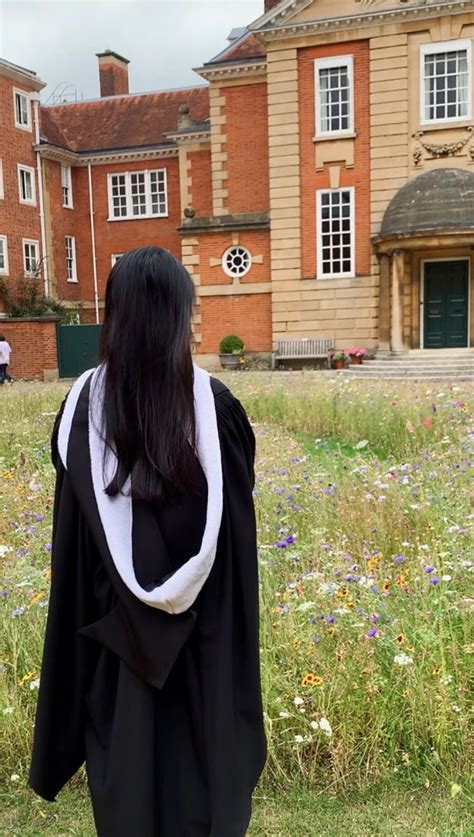 About Calista C Medium