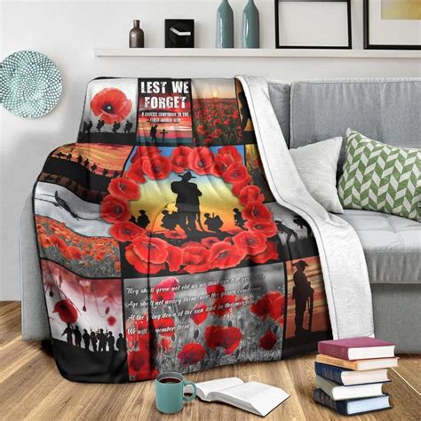 Ref Reading In Bed Micro Fleece Fabric Blanket