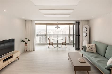 따뜻한 감성의 무지 인테리어 봄디자인 Homify Minimalist Living Room Design Living Room Interior Home Room