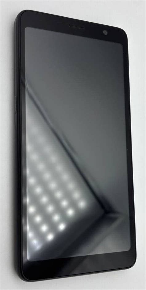 Tcl A30 5 5 Display Android Smartphone 32gb 3gb Ram 8mp Camera Tracfone Locked Cell Phones