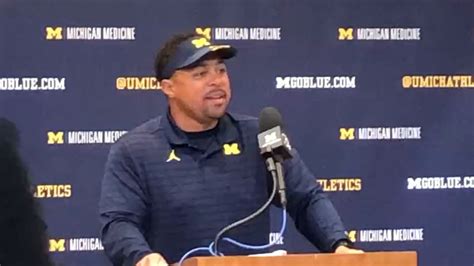 Michigan Running Backs Coach Mike Hart Discusses Mixing The Pass And