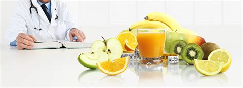 영양사 의사 의료 책 처방전 및 과일 웹 배너 복사와 책상에 균형 잡힌 식단에 대 한 검색 공간 서식 파일 영양사에 대한 스톡 사진 및 기타 이미지 Istock