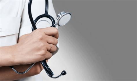 თათია ზარნაძე ოტორინოლარინგოლოგი მიღებაზე ჩაწერა