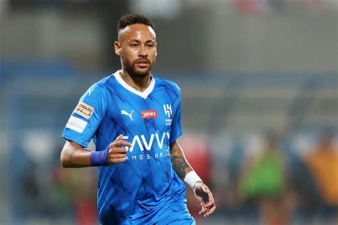 Neymar Volta Aos Campos Nesta Segunda Após Um Ano Afastado Veja Onde