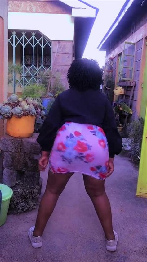 Twerking Big Ass On Tik Tok One News Page VIDEO