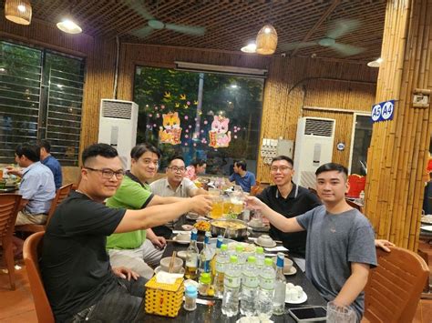 Cuong Nguyen Hung On Linkedin Được Các Học Trò Lớp Fresher Fullstack Chiêu đãi Tháng Lương đầu