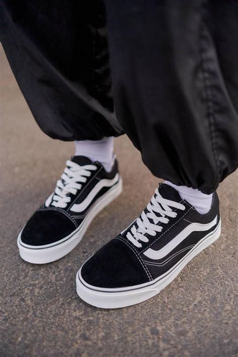 Кеды Vans — ціна 1500 грн у каталозі Кеди Купити жіночі речі за доступною ціною на Шафі