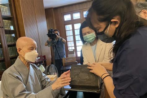 500年手抄古蘭經受蟲蝕花3年修復 國台圖辦特展邀民觀賞 上報 焦點